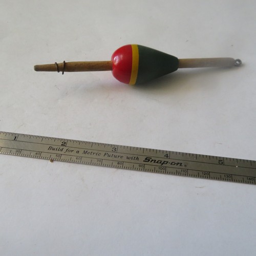 FISHING LURE BOBBER/FLOAT 1½" VINTAGE WOOD ON A 4½" STICK RED &YELLOW ...