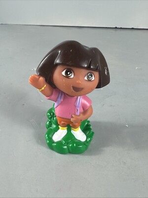 Dora The Explorer Figure 2003 Mattel Viacom 3" Arm Raised Green Grass ...