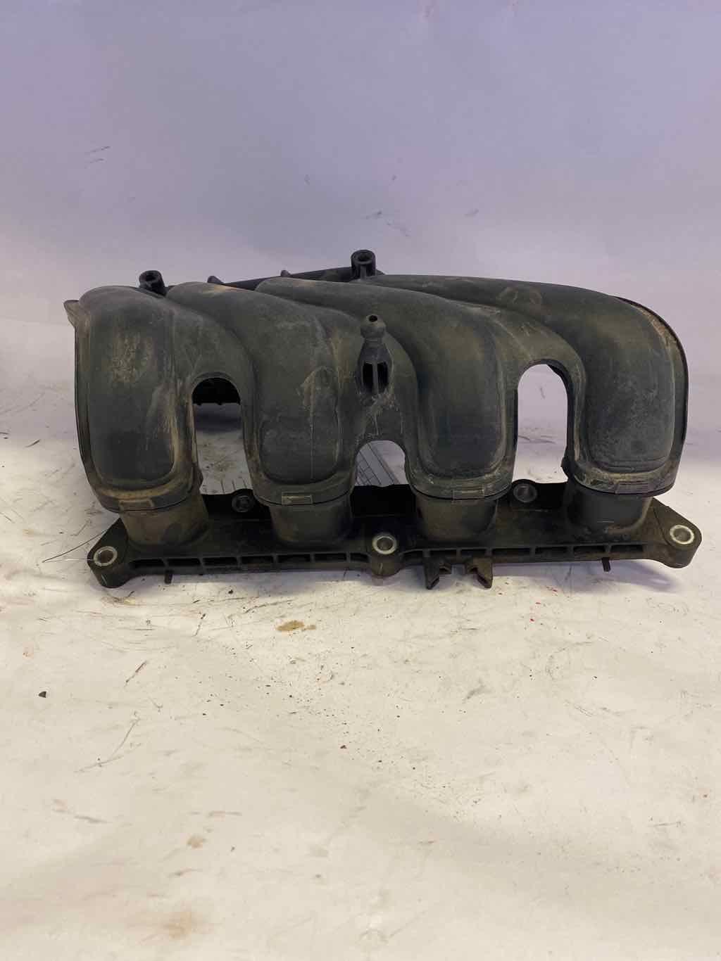 Intake Manifold NISSAN VERSA 16 17 | eBay