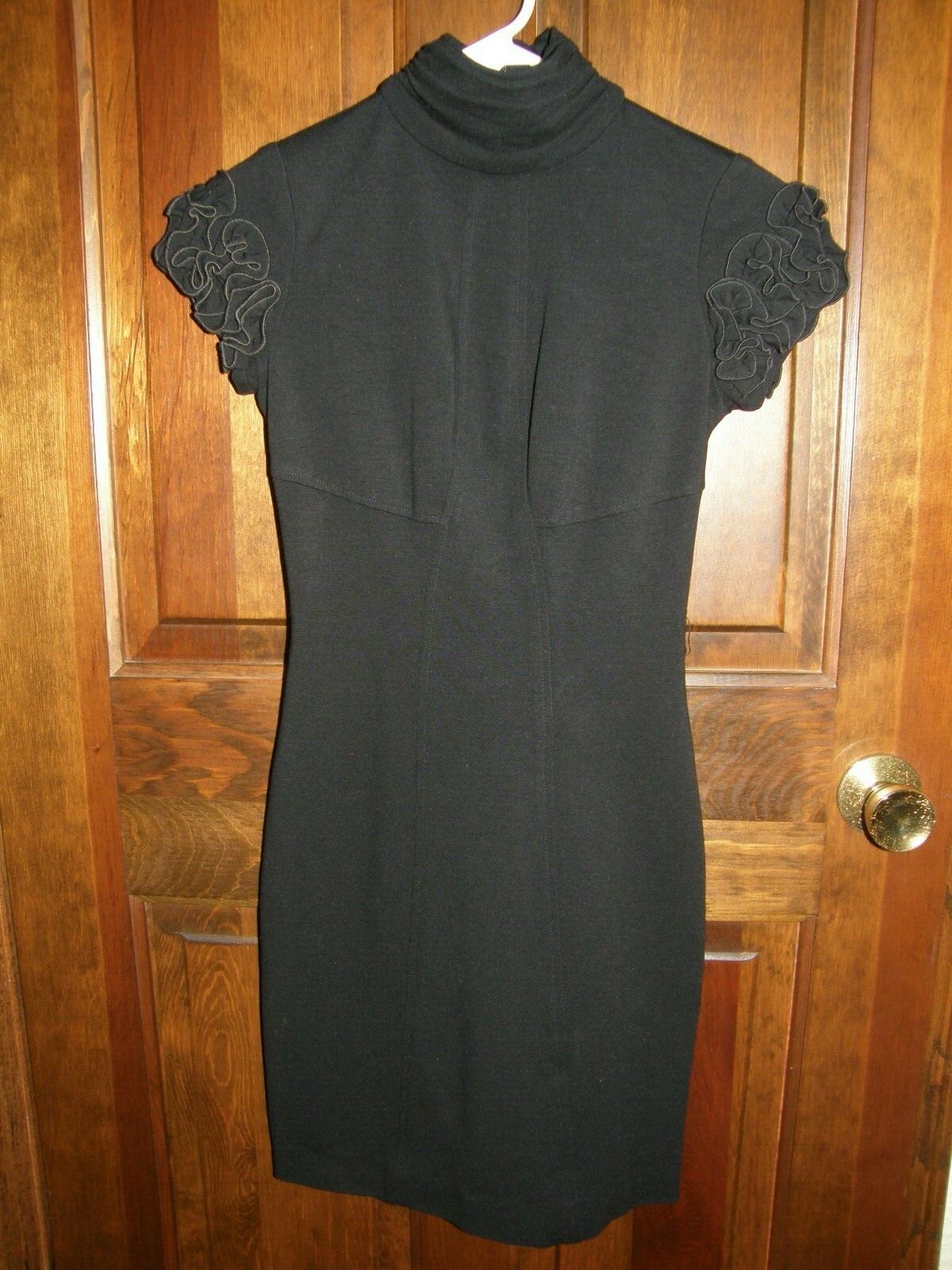 3526) Cache Contour Collection Jet Black Dress Cap Sl… - Gem