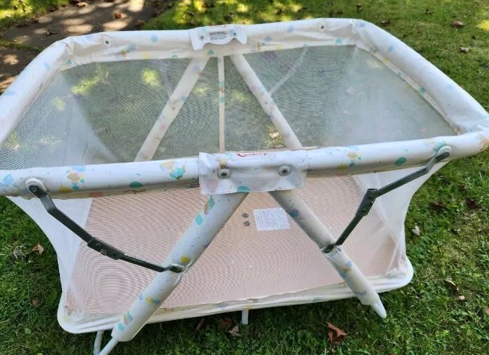 Vintage Century Playard Play Pen Folding Mesh Sided Baby Playpen Infant ...