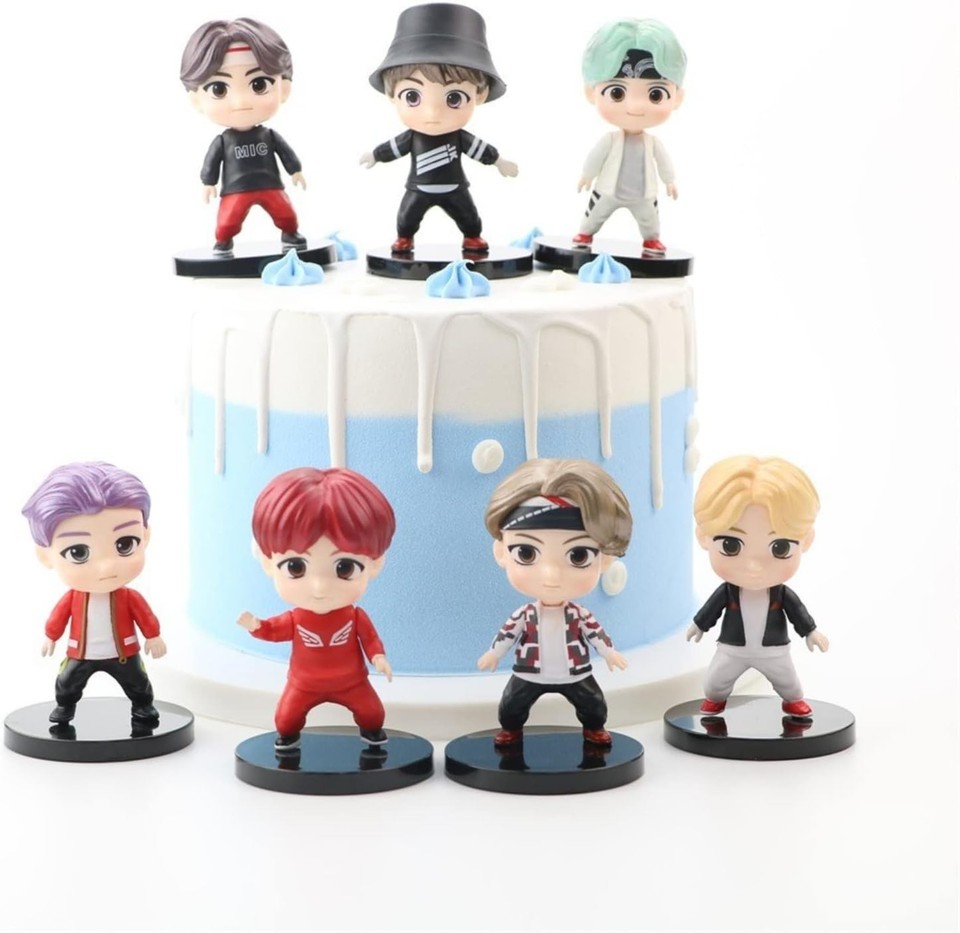 7pcs BTS Cake Toppers Character Set of Action Figures Toys， BTS Mini ...