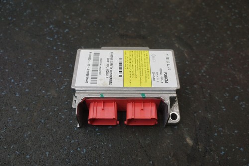 Safety Restraint Control Module Ecu 1032224-00-a Oem Tesla Model S 2012 ...
