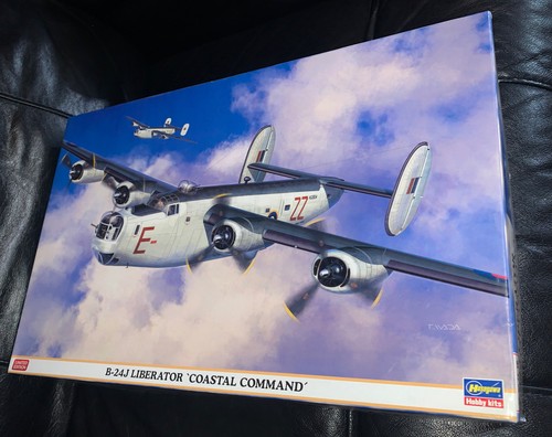 Hasegawa 1/72 Scale B-24j Liberator ‘Coastal Command’ Airplane Model ...