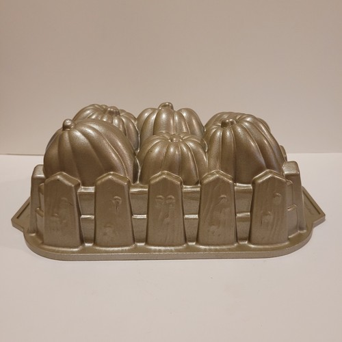 NORDIC WARE Williams-Sonoma Pumpkin Harvest Fall Thanksgiving Loaf Pan ...