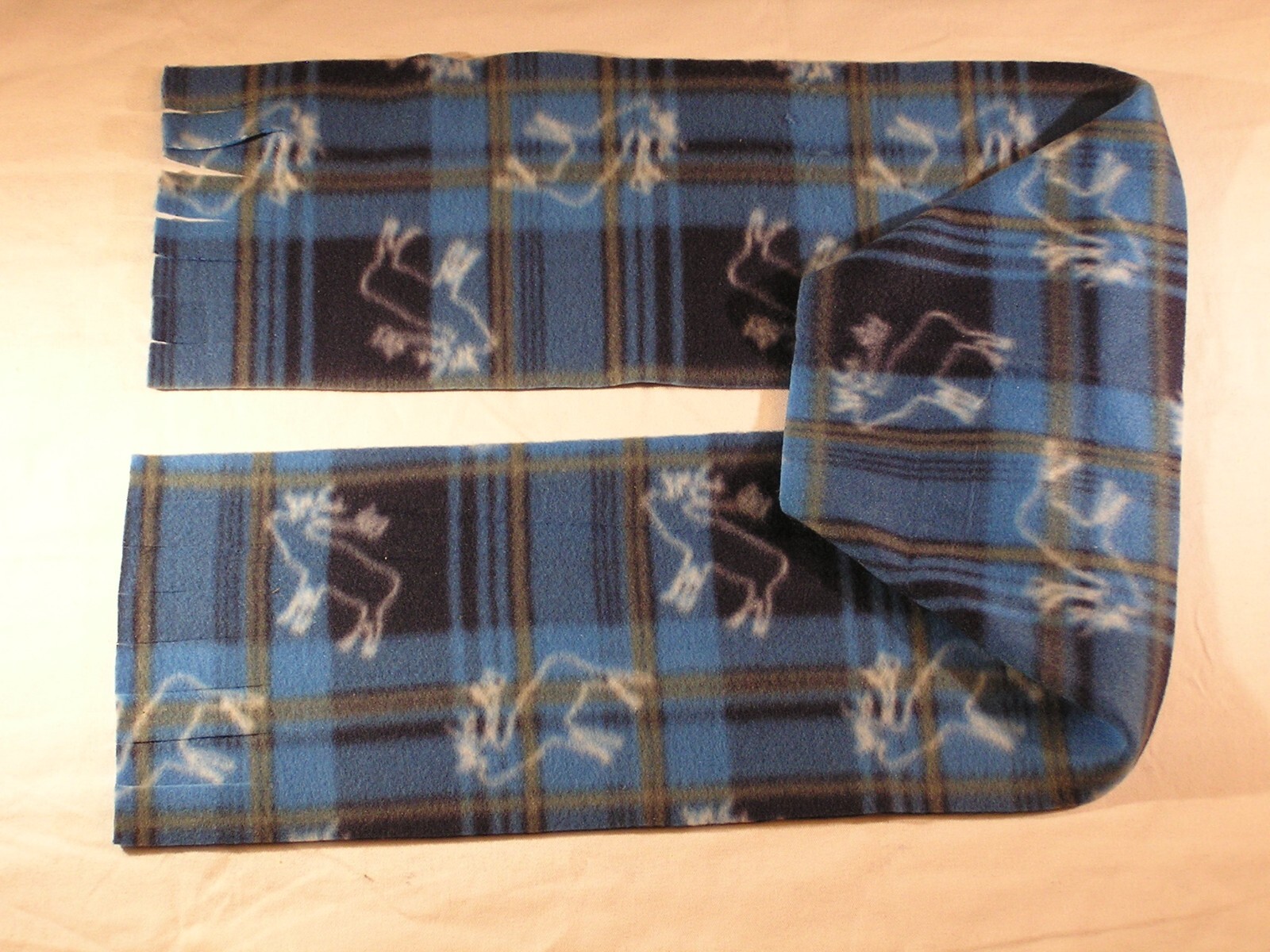 Moose on Plaid Fleece Scarf | eBay