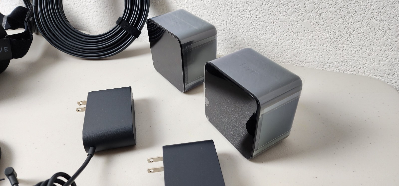 HTC Vive VR Headset Full Kit System + 2 Controllers + 2 Base Stations ...