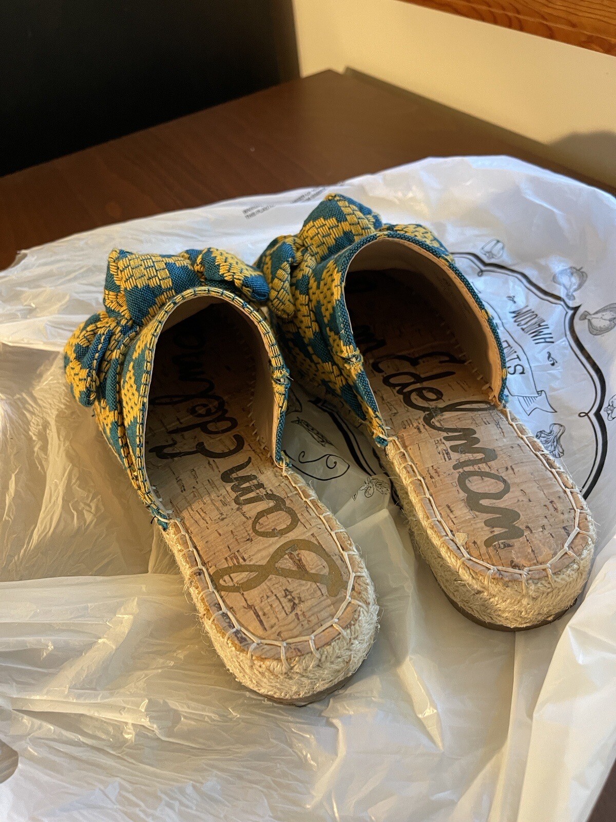 Sam Edelman Blue and Yellow Tribal Slides US6 - Gem