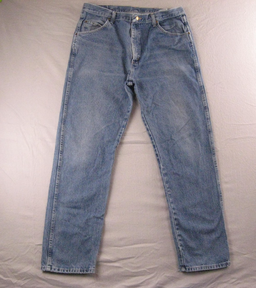 Wrangler Jeans Mens 38x34 Blue Regular Fit Denim 5 Pocket Classic ...