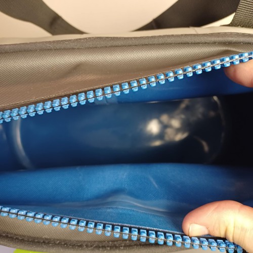 YETI Hopper 30 Soft Bag Zipper Performance Camping Cooler W/Shoulder ...