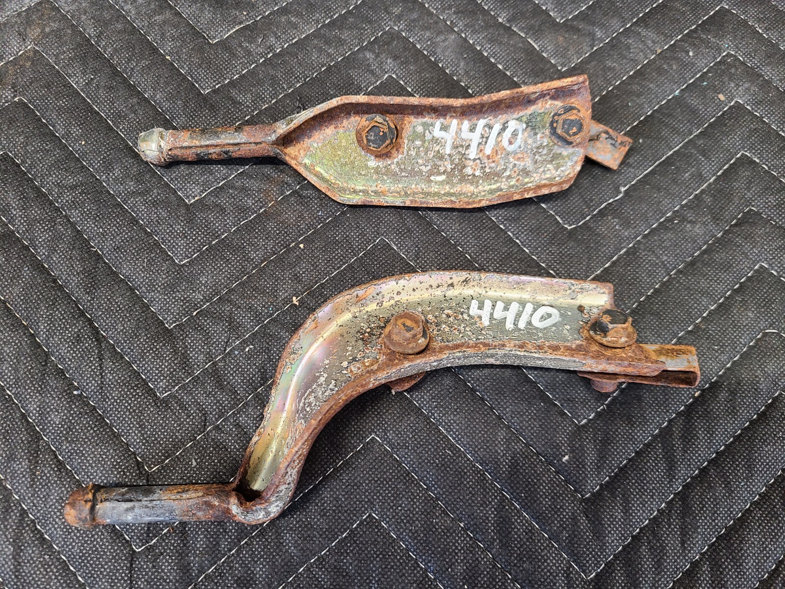 87-93 Ford Fox Body Mustang Exhaust Hanger Muffler Brackets 5.0L GT LX ...