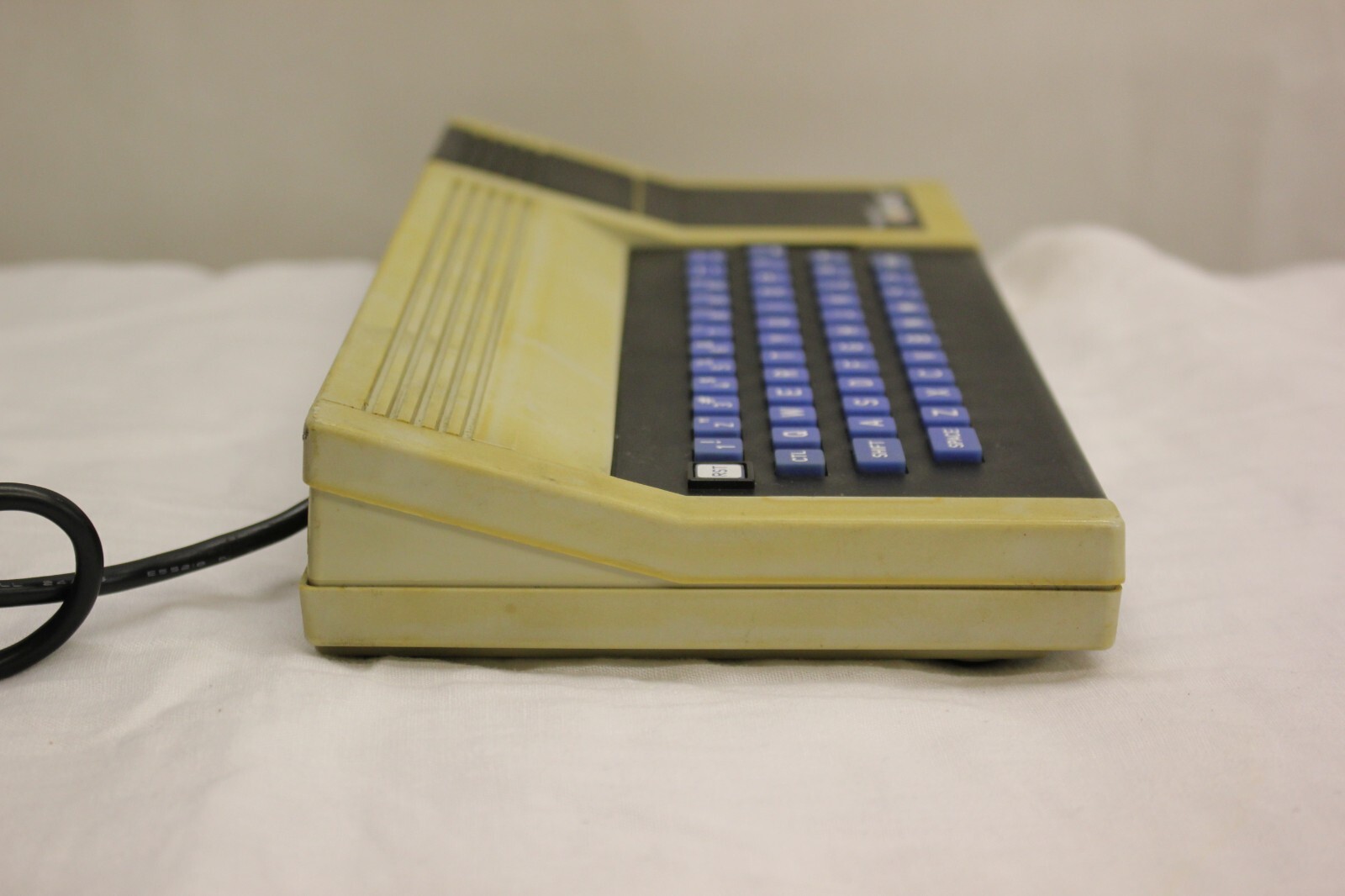 MATTEL AQUARIUS MODEL 4110 HOME COMPUTER SYSTEM MATTEL ELECTRONICS ...