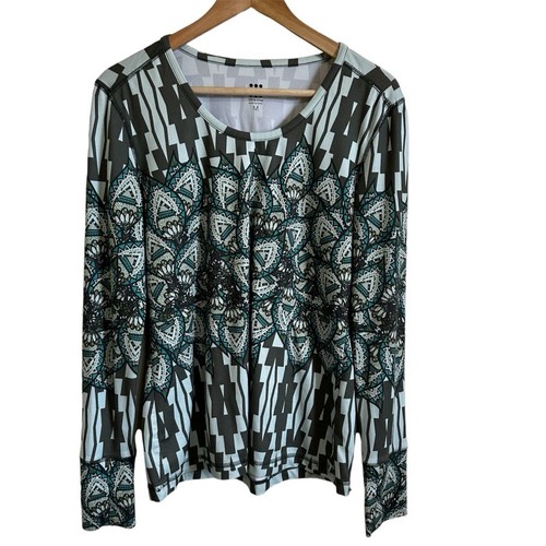 Title nine women’s top medium green | eBay