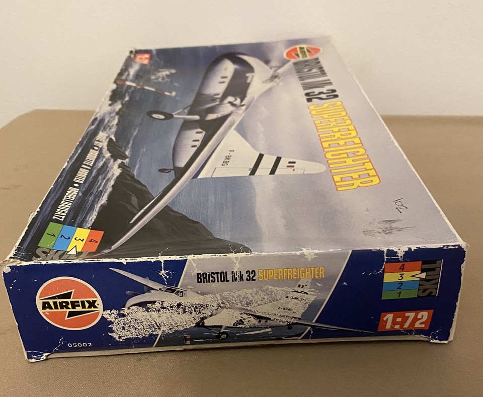 AIRFIX 05002. BRISTOL Mk 32 SUPERFREIGHTER. 1;72 SCALE.SEALED BAG ...