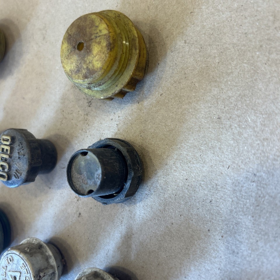 VINTAGE DELCO YELLOW BATTERY CAPS lot of 6 | eBay