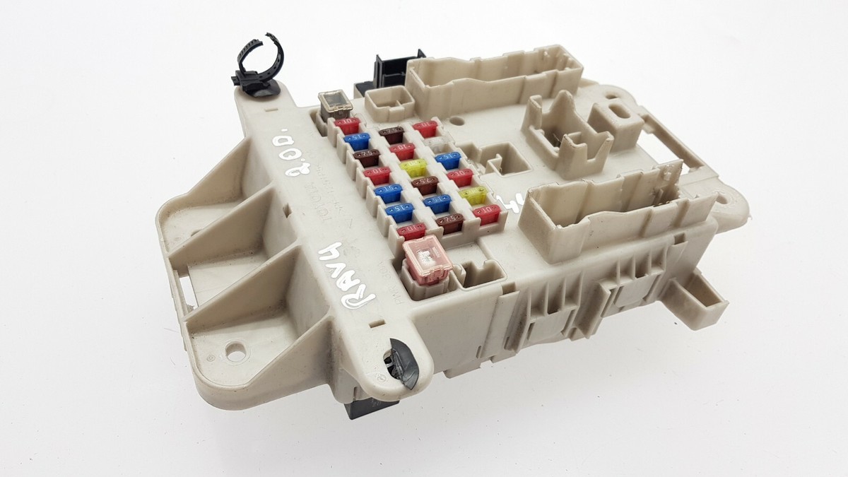 2004 Toyota Rav4 Fuse Box Used 2002 TOYOTA RAV4 Auto Parts