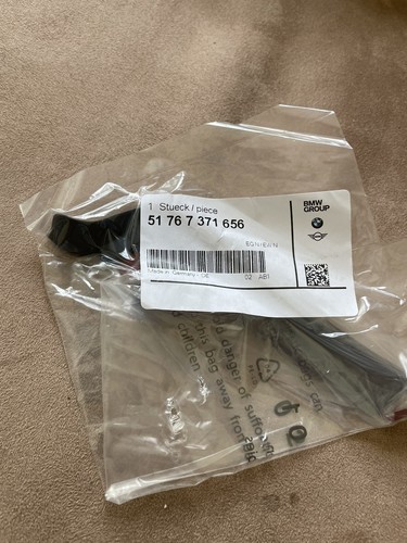NEW GENUINE BMW Seal Rear Spoiler Right OEM 51767371656 | eBay