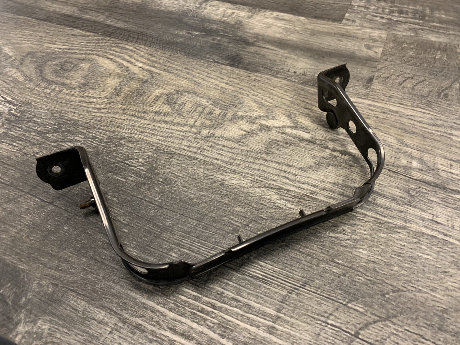 Honda 2001-2010 GL1800 1800 Goldwing OEM Fuel Gas Tank Bracket Shelter ...