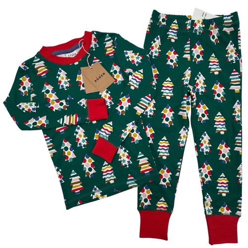 NEW Mini Boden Christmas Trees Pajamas Set Kids Size 4Y Green Red Stars ...