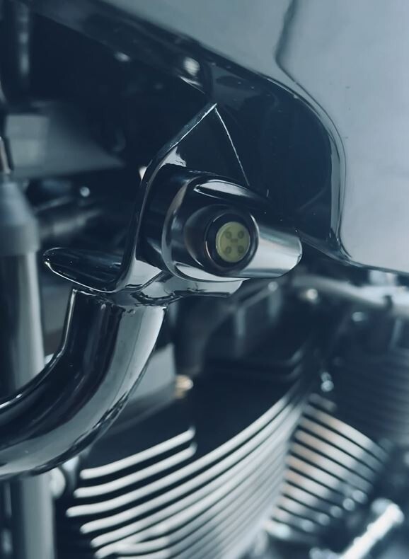 Micron 3 in 1 RED LED turn signals Harley Dyna Sportster Softail ...