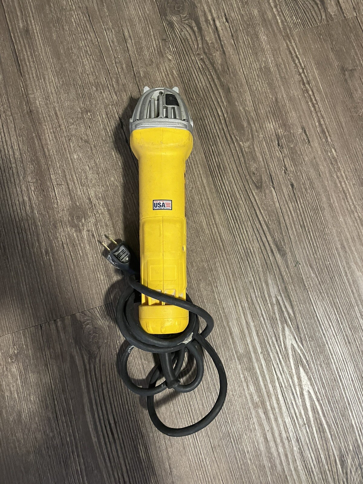 DEWALT DWE402N 120V 4-1/2" Corded Angle Grinder - Yellow (Body Only) | eBay