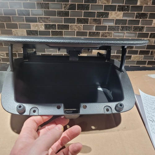 CHEVROLET HHR 2006-2011 UPPER DASH STORAGE COMPARTMENT CUBBY oem FREE ...