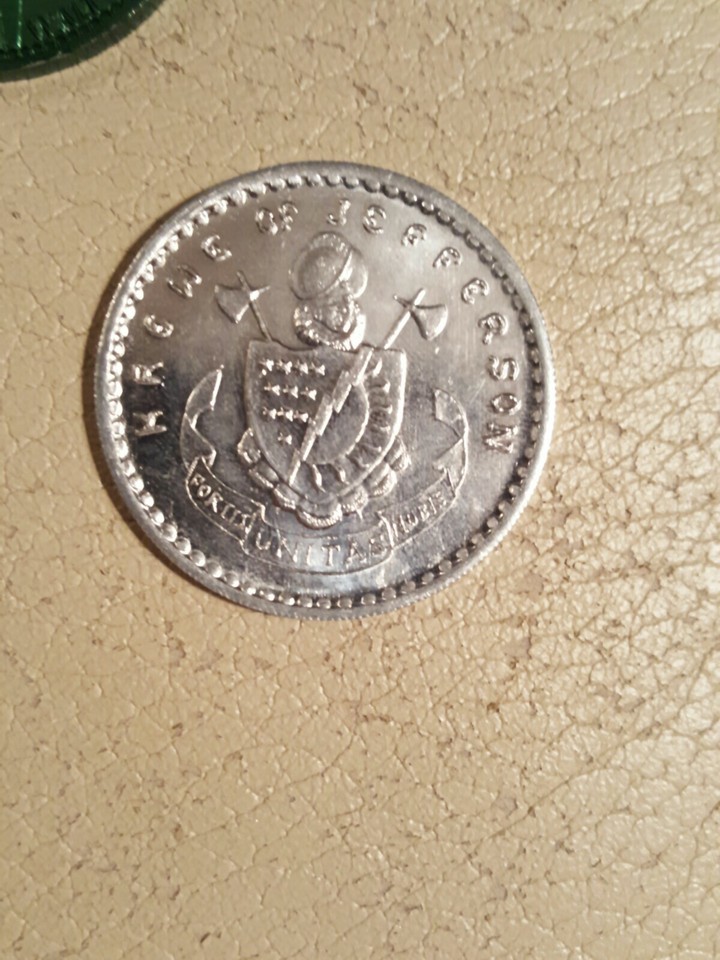 1982 Walt Disney Token Mickey Mouse Disney Castle Mardi Gras Doubloon ...