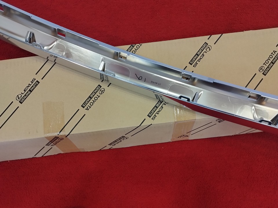 GENUINE 5312248050 FOR Lexus RX SERIES 11/15- Front LOWER Grille Chrome ...