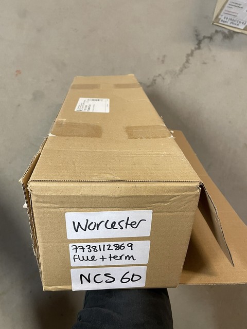 Worcester Bosch Standard Telescopic Flue & Terminal 100mm 7738112869 ...