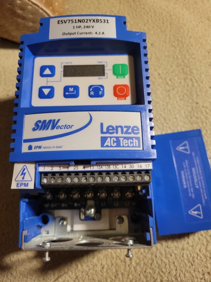 Lenze ESV751N02YXB AC Tech SMVector 1HP AC Drive VFD 240V 208V 1Ph 3ph ...