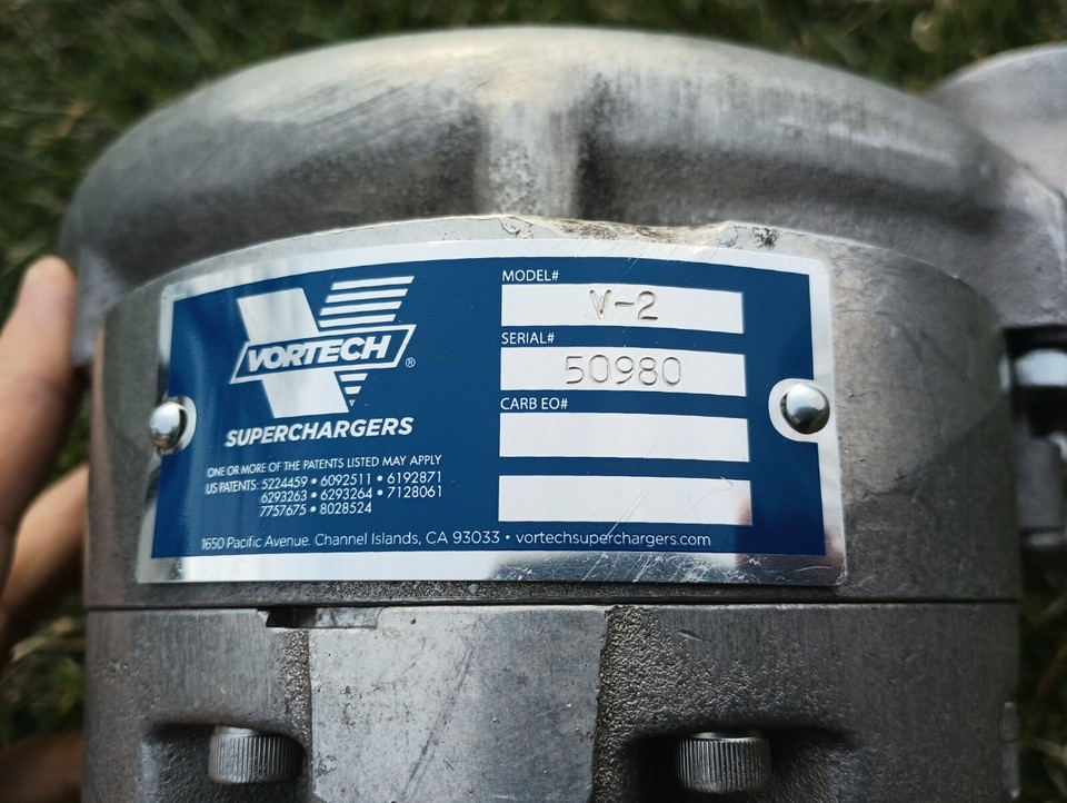 Vortech V-2 Universal Chevrolet Chevy Ford SBF SBC Supercharger 302 350 ...