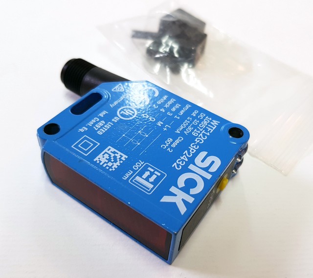 SICK Wtf12g-3p2432 Transpatect Industrial Sensor SN 700mm Read for sale ...