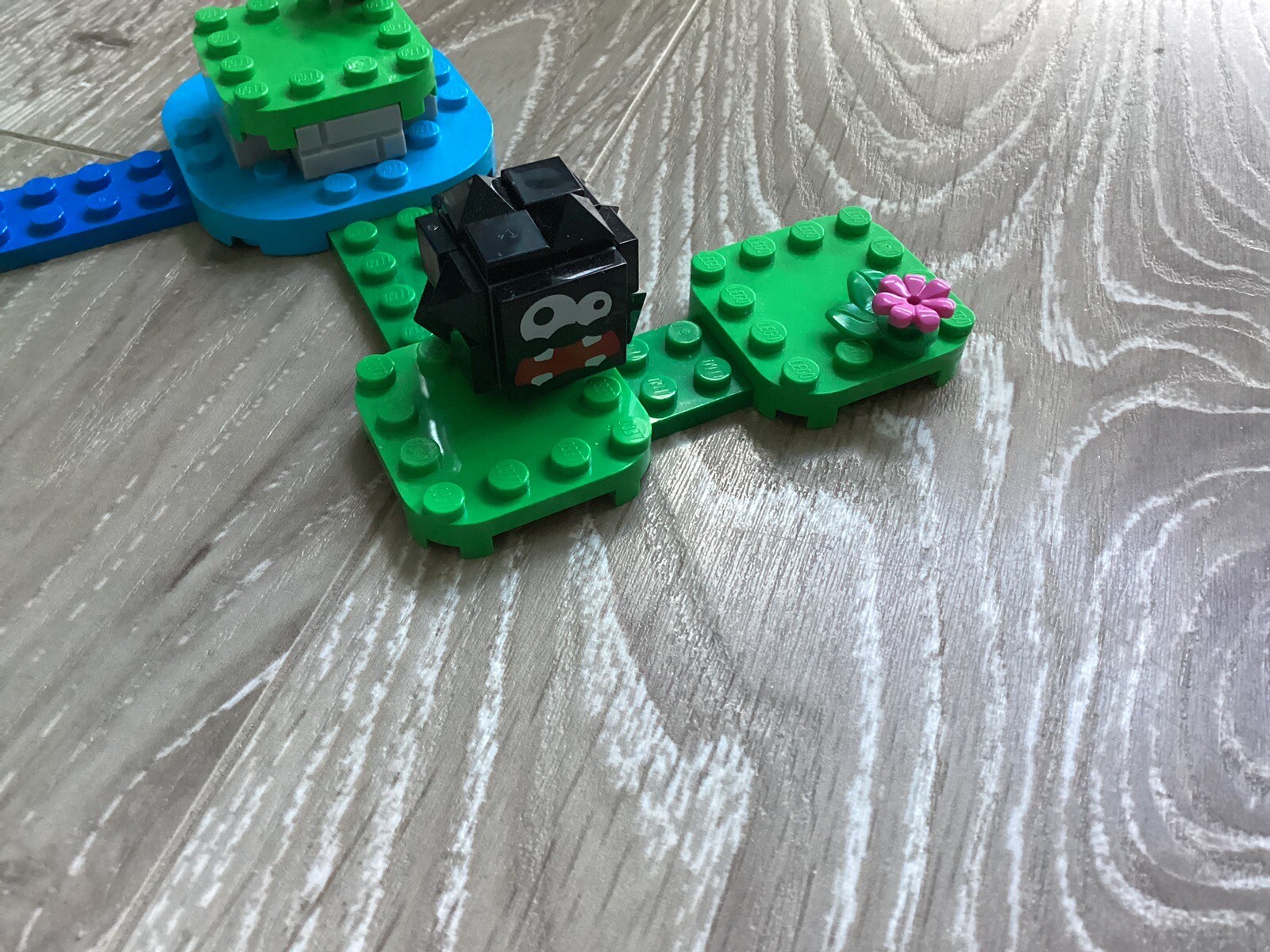 LEGO Super Mario: Lakitus Wolkenwelt – Erweiterungsset (71389 ...