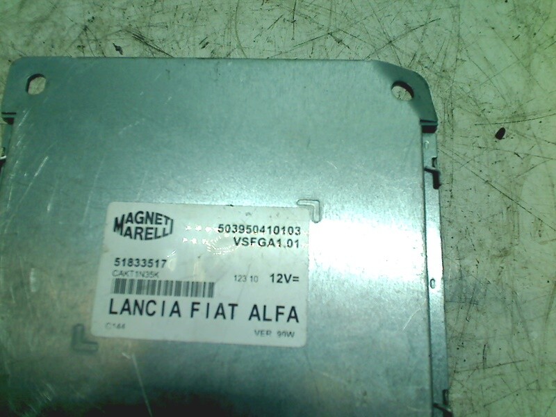 RADIO MODULE Fiat Punto Evo (199) Hatchback 1.4 (350.A.1000) 2010 ...