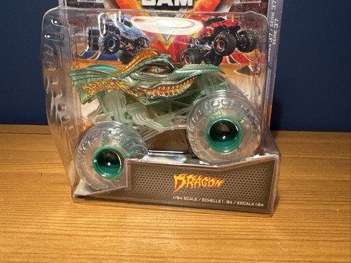 Dragon MONSTER JAM Ghost Crew Truck 2024 1/64 Spin Master Series 37 ...