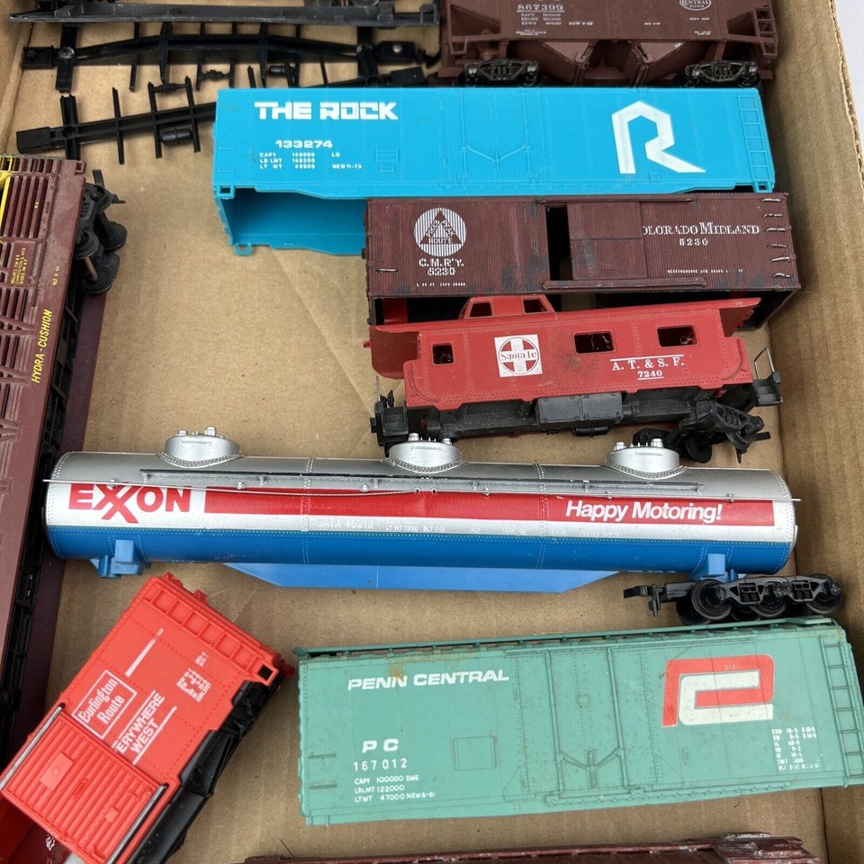 Mixed Lot of Vintage HO Scale Trains / Shells / Base Pieces / Tanker | eBay