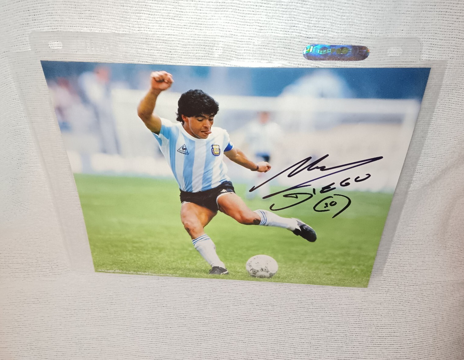 Vintage Diego Armando Maradona Rare Signed Autographed 8x10 Photo PSC ...