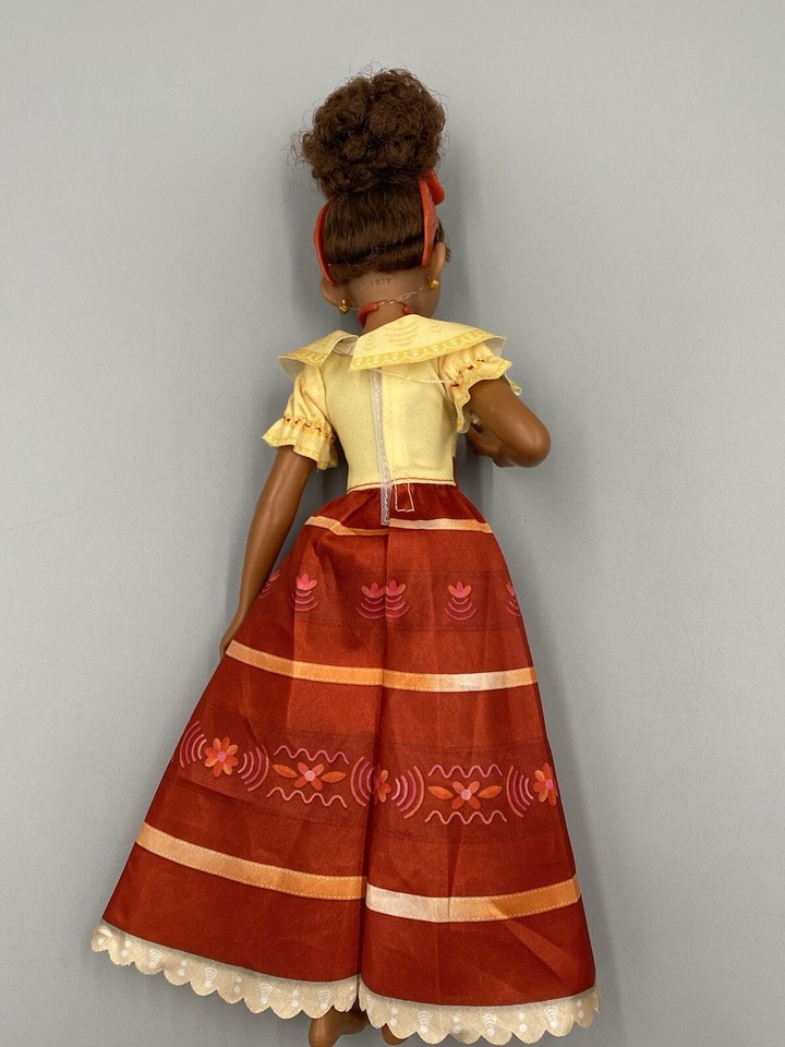 Encanto Dolores Madrigal Fashion Doll Disney Barbie Jakks Pacific 12 ...