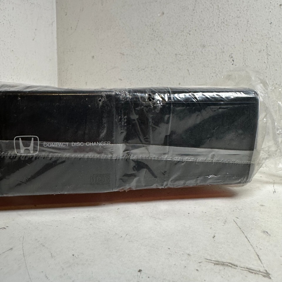 Honda 6 CD Changer Factory OEM 08A26-1B1-100 | eBay