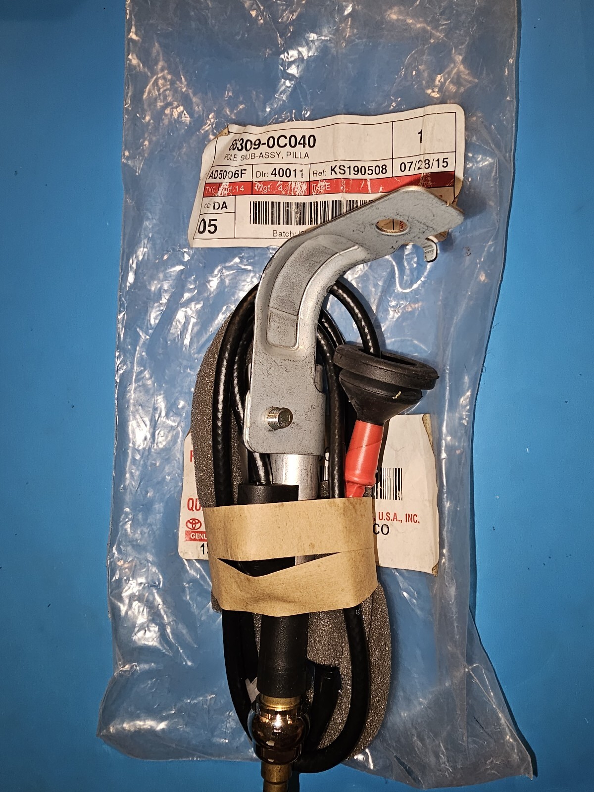 NEW OEM TOYOTA 2007-2013 TUNDRA RADIO PILLAR ANTENNA BASE POLE 86309 ...