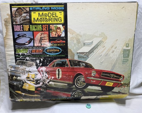 Model Motoring 1968 Aurora Thunderjet Stirling Moss Racing Set ...