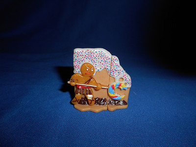 GINGY GINGER BREAD MAN SHREK 4 Small Plastic Figurine KINDER SURPRISE ...