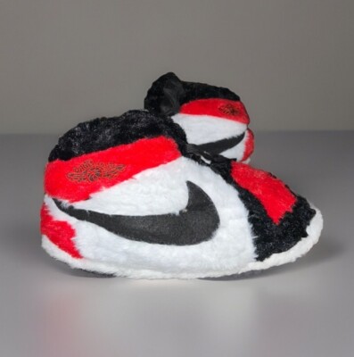 NEW Nike Dunk Slippers Unisex Red One Size Fits All ages 10-17 ...
