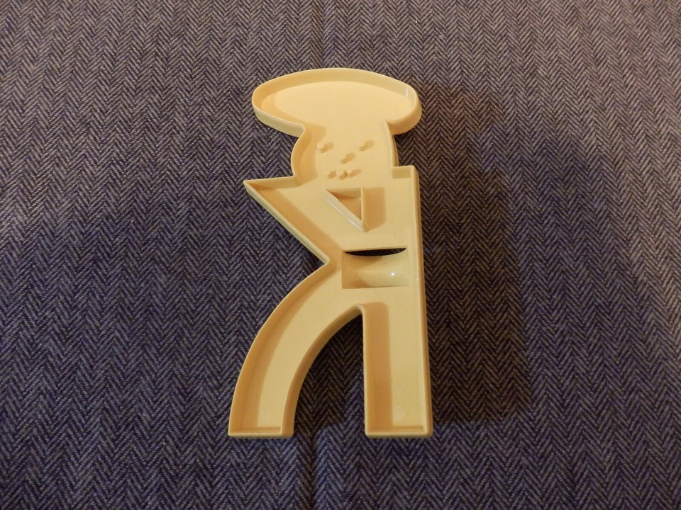 VINTAGE YELLOW KENMORE K COOKIE CUTTER | eBay