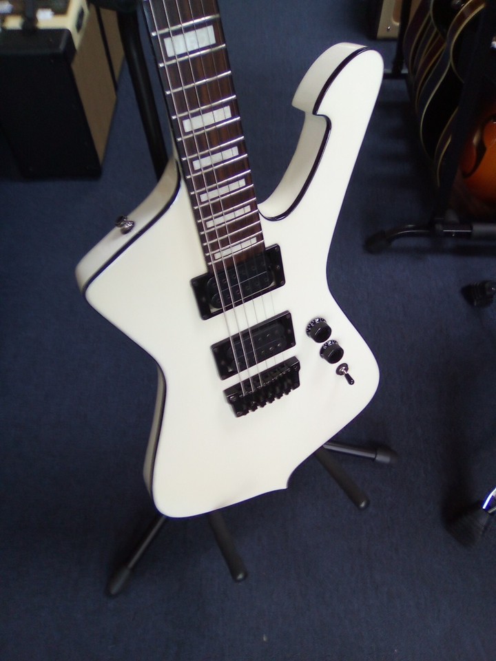 Ibanez Iceman IC500 Electric Guitar With Case | eBay