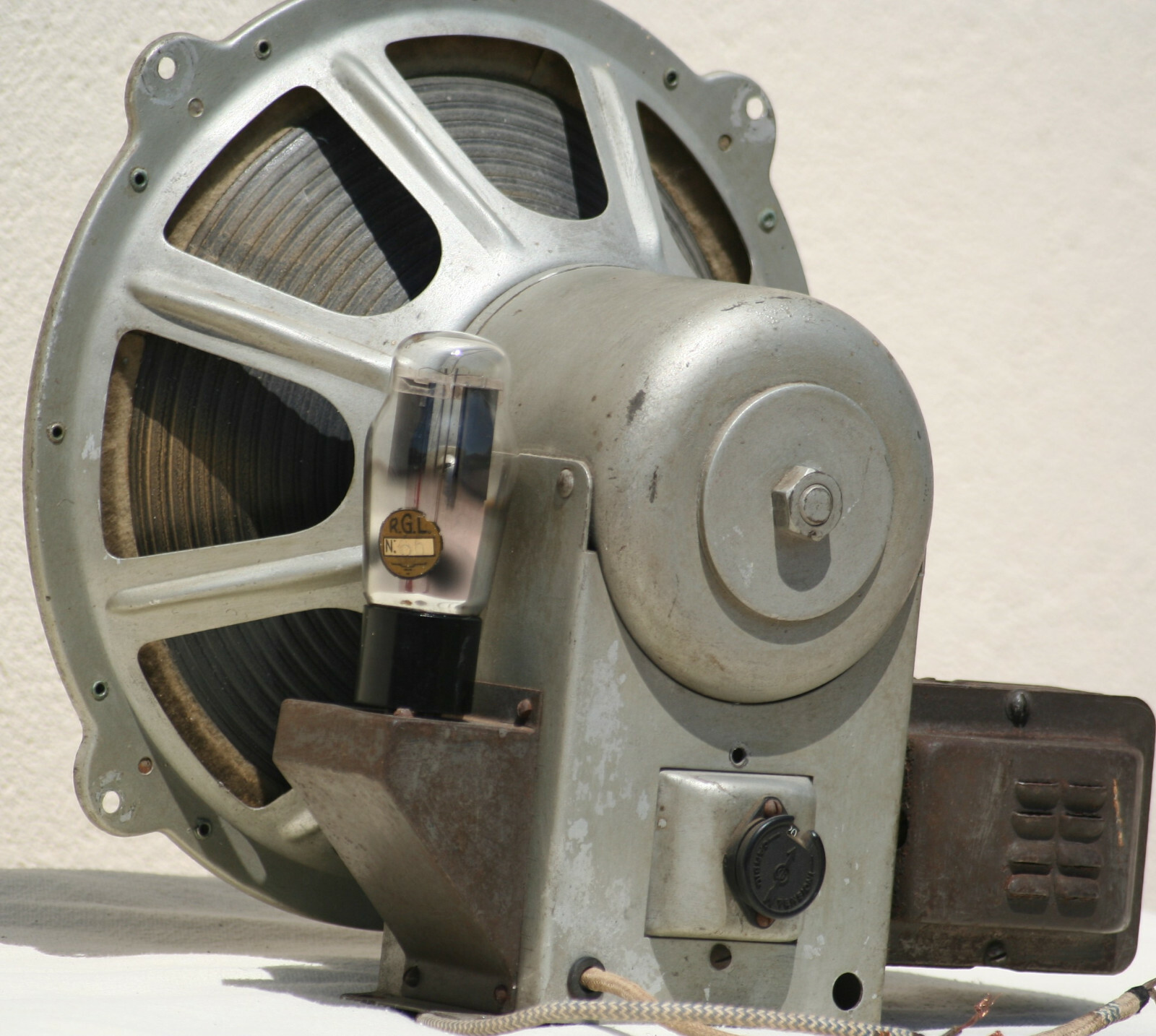 Vintage Loud Speaker Field Coil Full Range Horn Cinemeccanica Italy ...