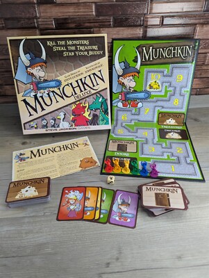 Munchkin Deluxe Card Game Steve Jackson 1st Edition 2nd Print Nov 2012 ...