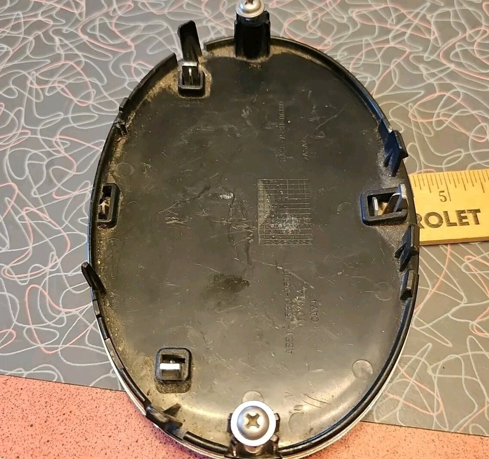 75310-06010 GENUINE OEM FRONT GRILLE LOGO EMBLEM BADGE fits Many TOYOTA ...