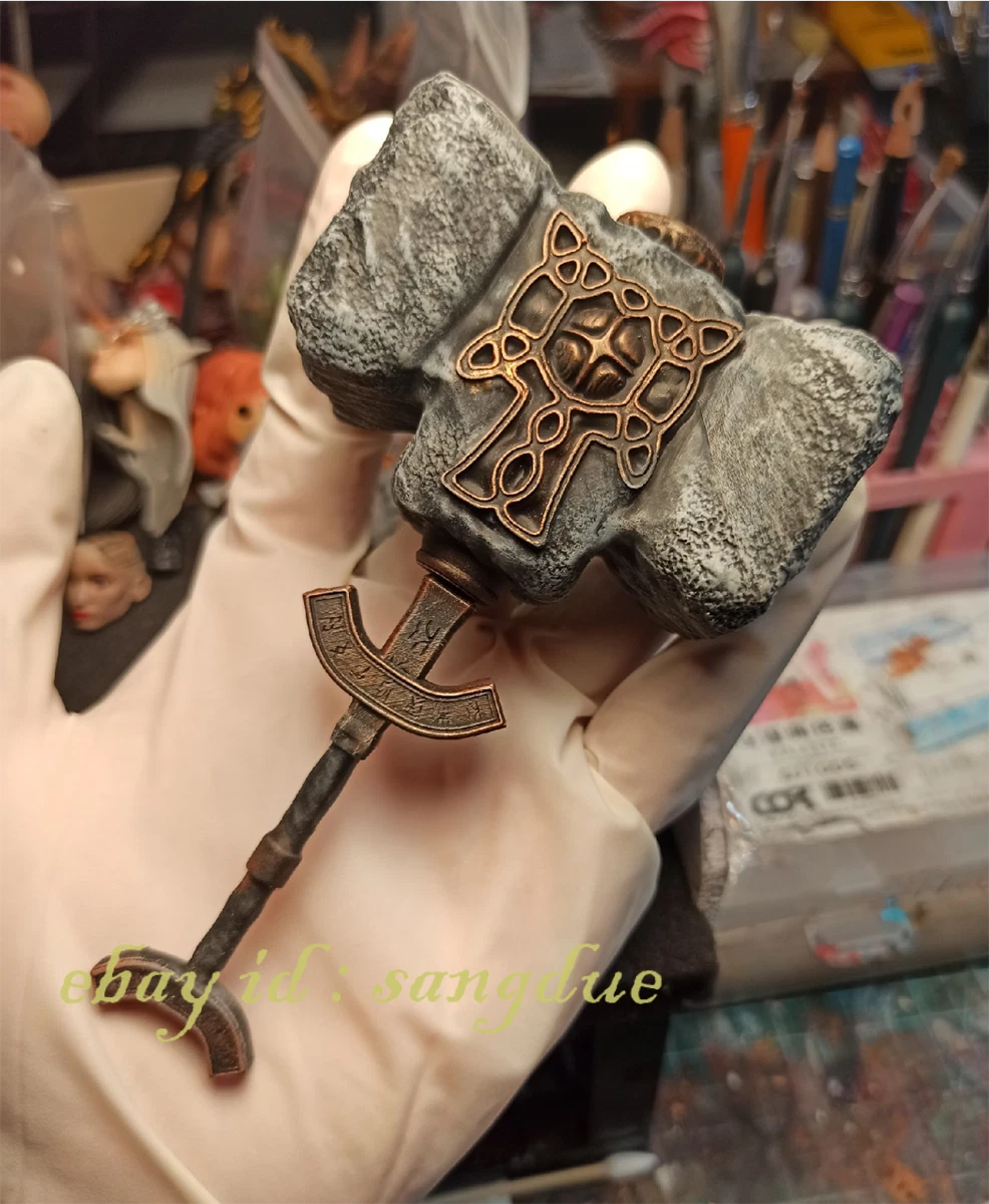 Giant Hammer