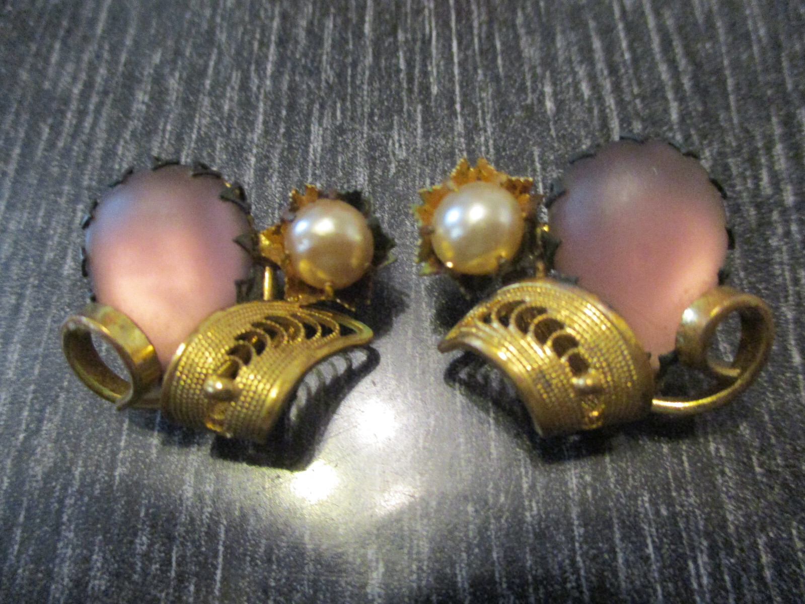 Vintage West Germany Pink Satin Art Glass Filigree Go… - Gem